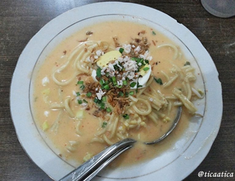 Mie Celor 26 Ilir, Kuliner Legendaris Khas Palembang | KabarKuliner.com
