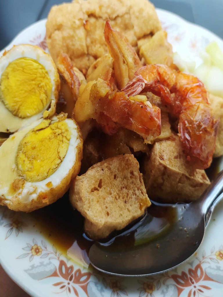 Tahu Pong Semarang Ikonik yang Tak Lekang oleh Zaman | KabarKuliner.com